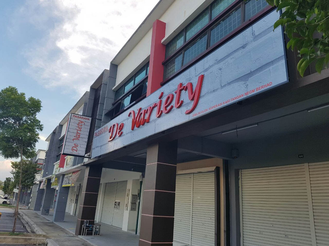 Retail Renovation - Pro Construction